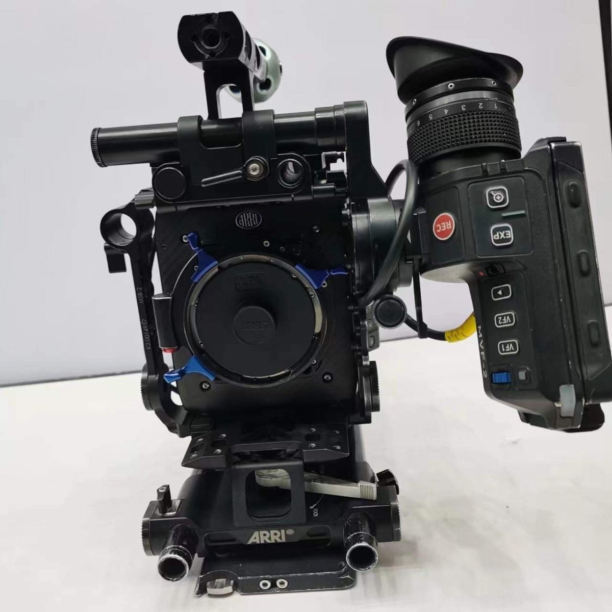 Arri Mini LF 2,000 Hours - Cine Marketplace - Cinematography.com