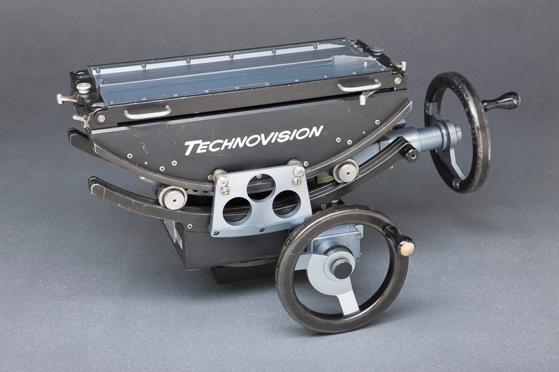 TechnoVision TechnoHead Mark II Geared Head - Cine Marketplace - Cinematography.com